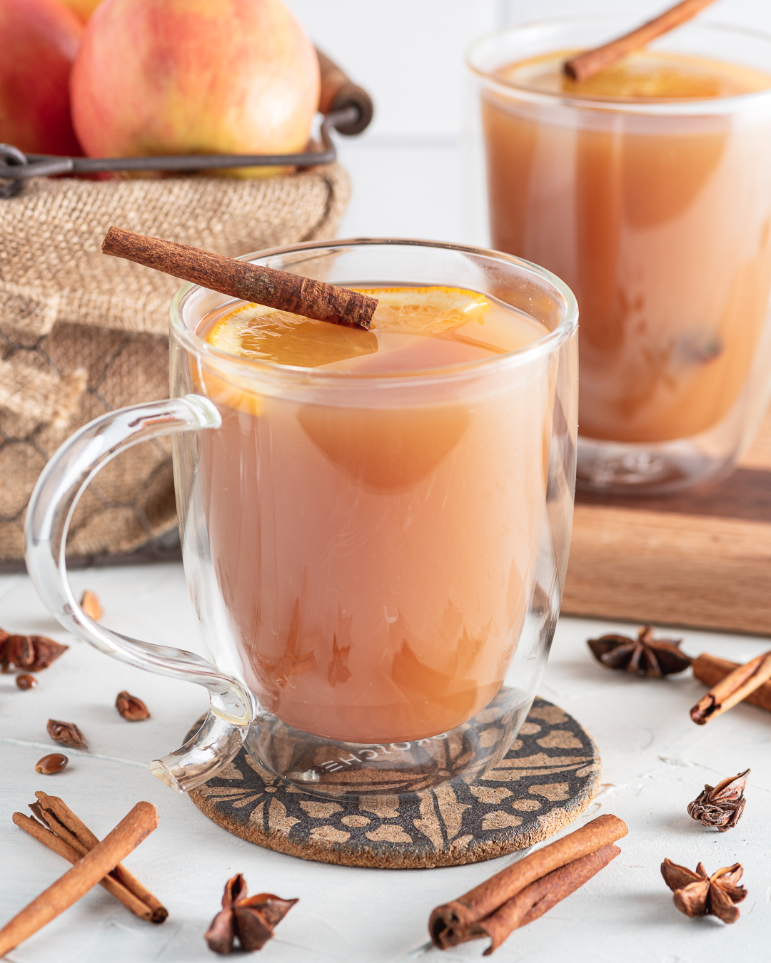Hot Mulled Cider – the kitchen bachelor